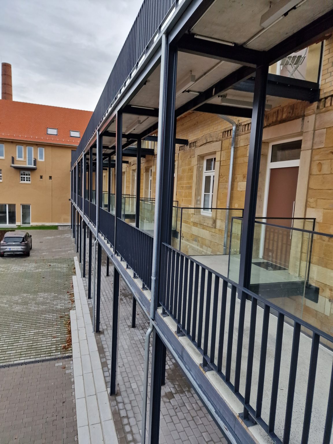 Metalna konstrukcija stepeništa - Metal-Mont